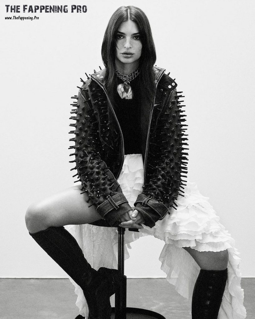 Emily Ratajkowski Exposed Ass Upskirt In Homme Girls Mag 12 Photos 5146